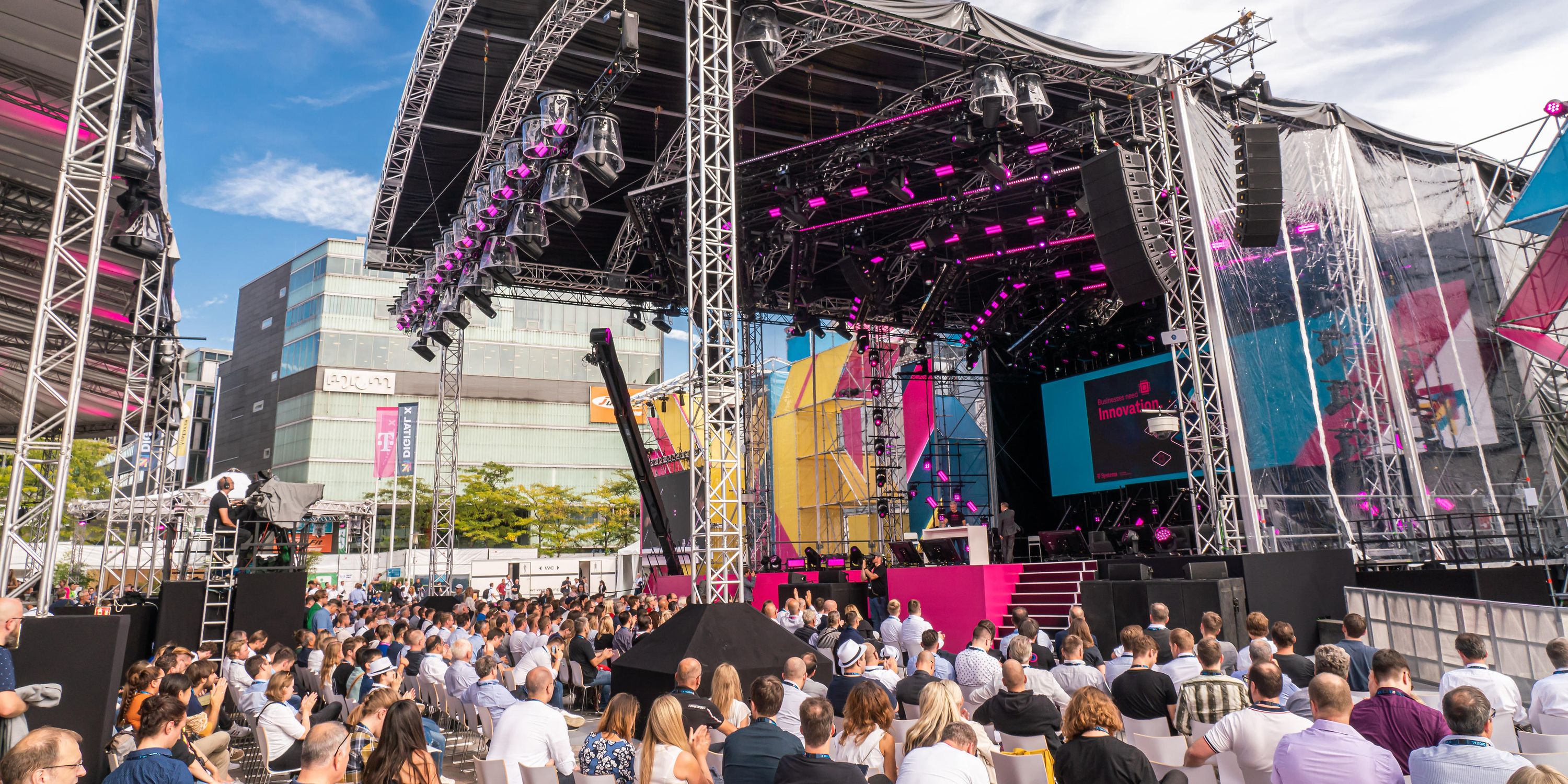 70,000 visitors experience Digital X | Deutsche Telekom