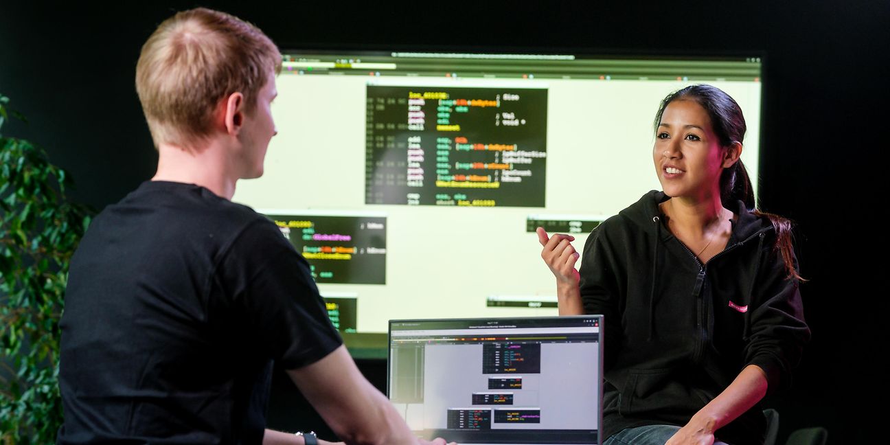 Together for security | Deutsche Telekom