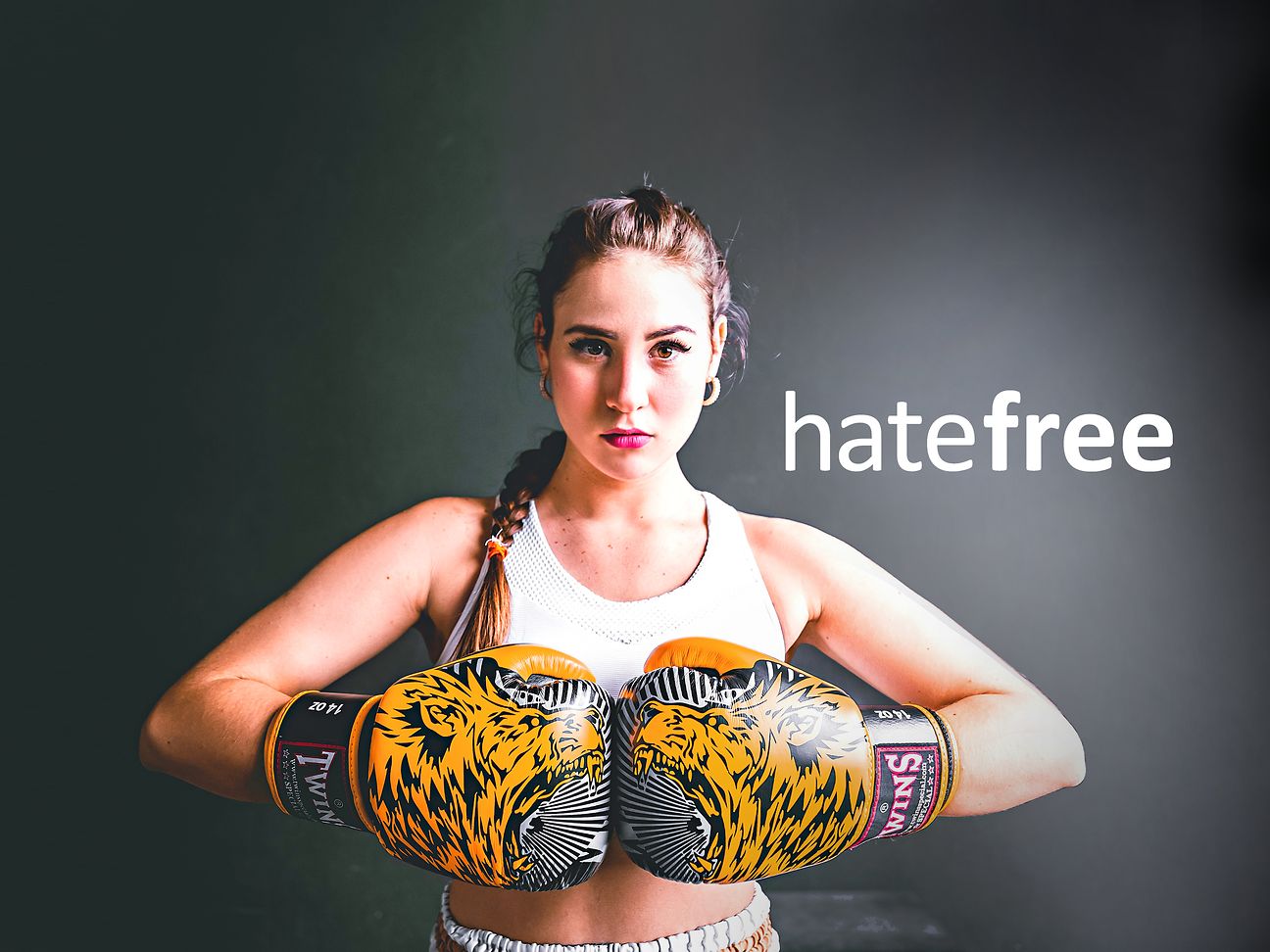 hatefree: Legal support in the face of digital violence | Deutsche Telekom