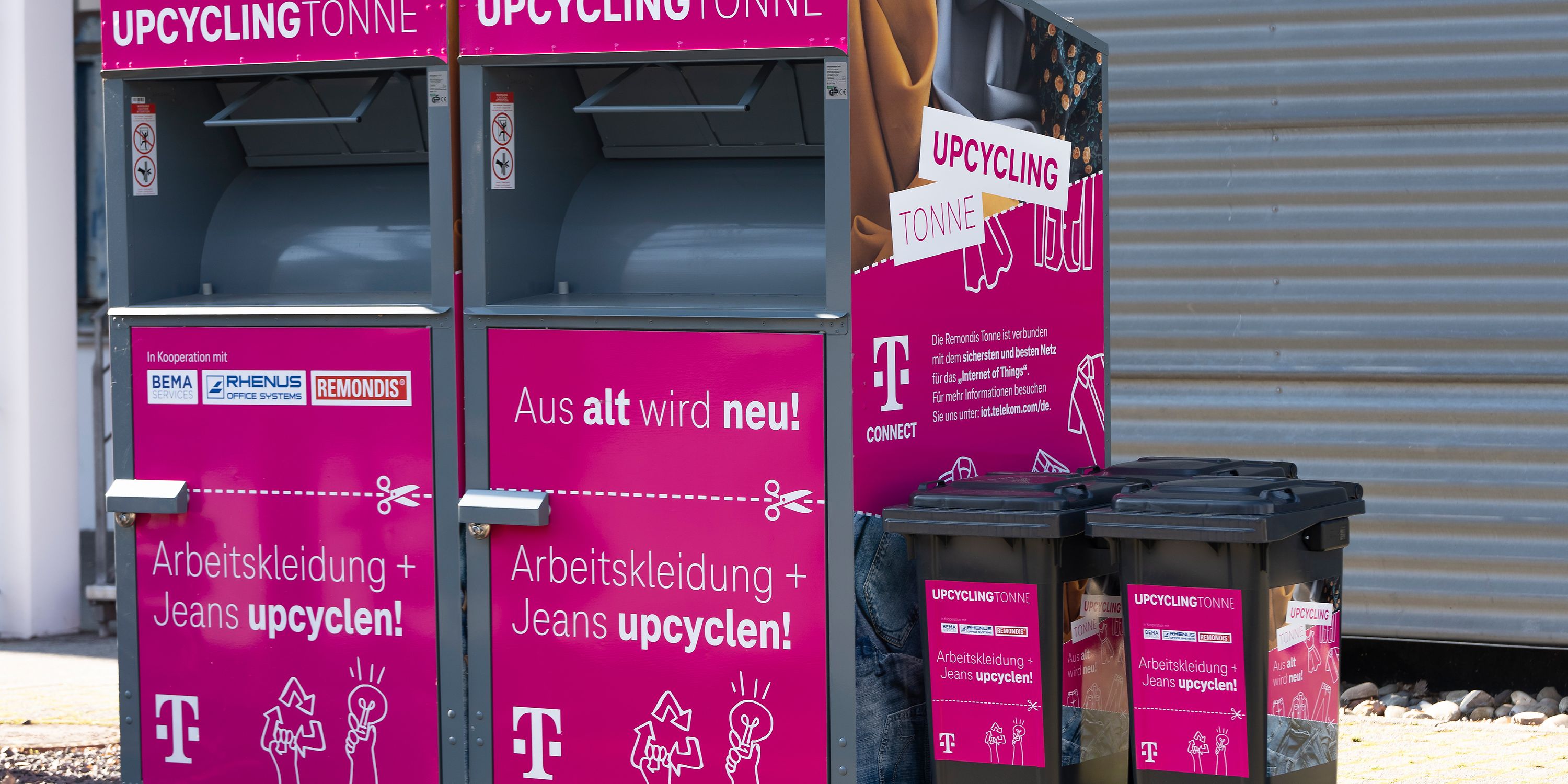 Deutsche Telekom initiates circular economy for smart textile recycling ...