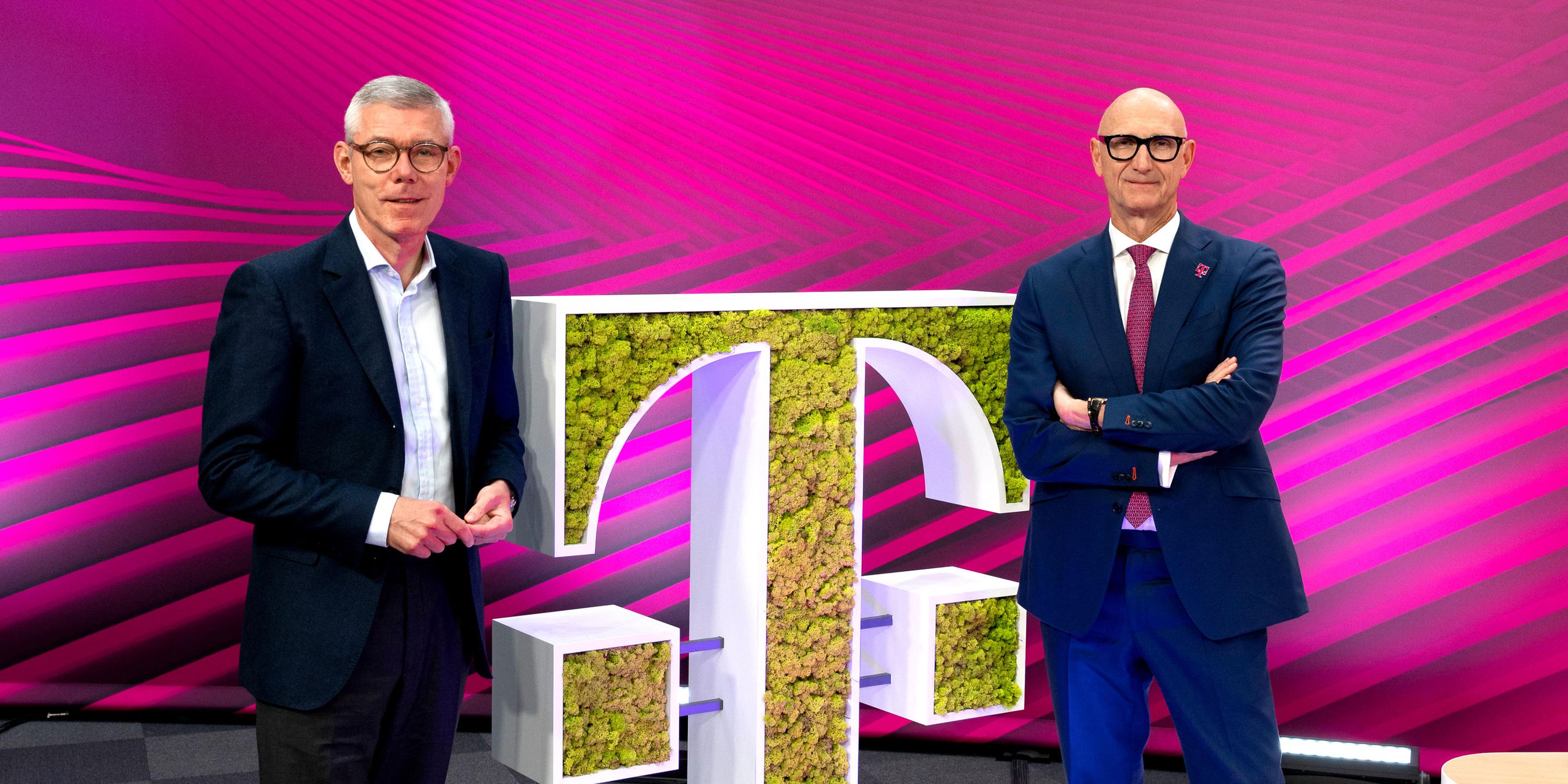 First quarter report 2023 | Deutsche Telekom