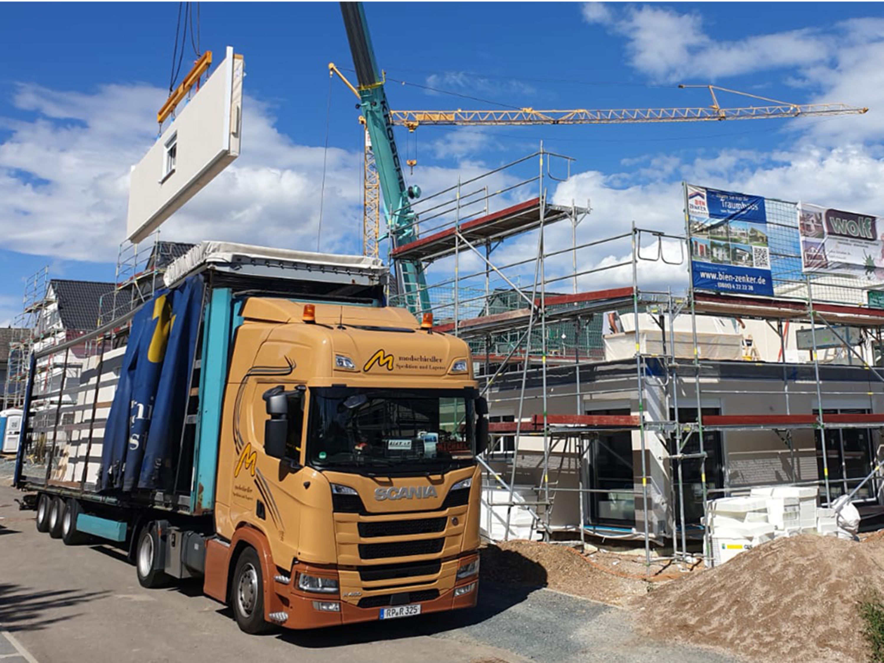 Modschiedler Gruppe fährt mit Telekom und YellowFox | Deutsche Telekom