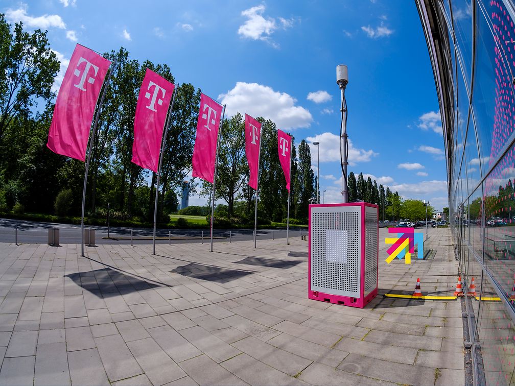 „Cell tower to go“ at Digital X | Deutsche Telekom