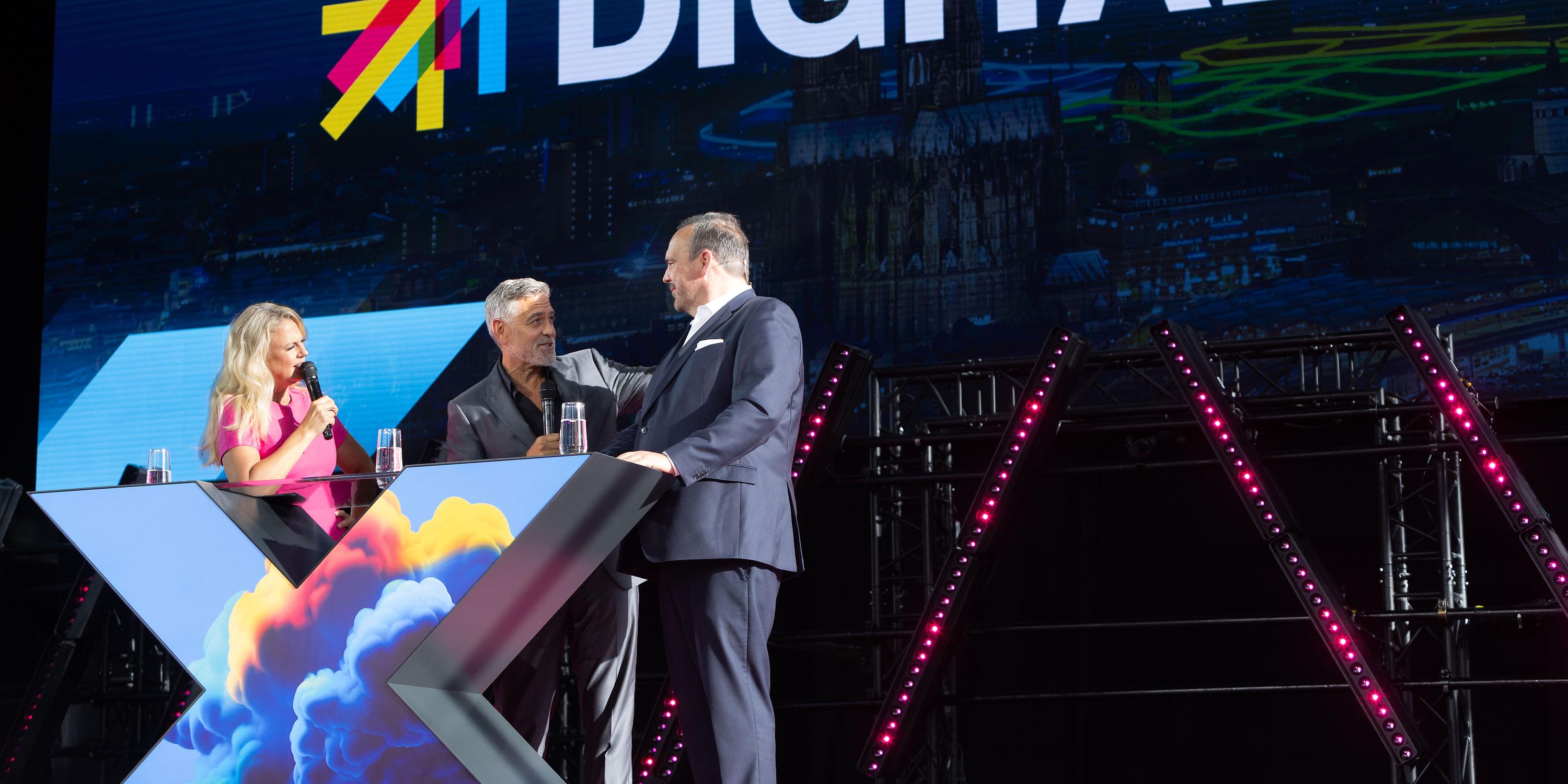 Digital X 2023: Feeling the digital pulse of the future | Deutsche Telekom