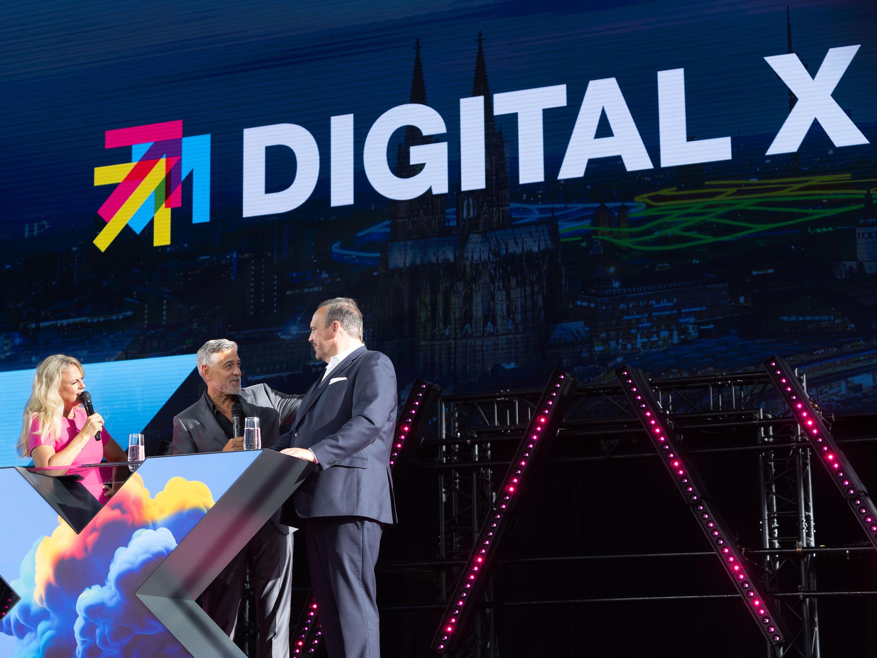 Digital X 2023: Feeling the digital pulse of the future | Deutsche Telekom