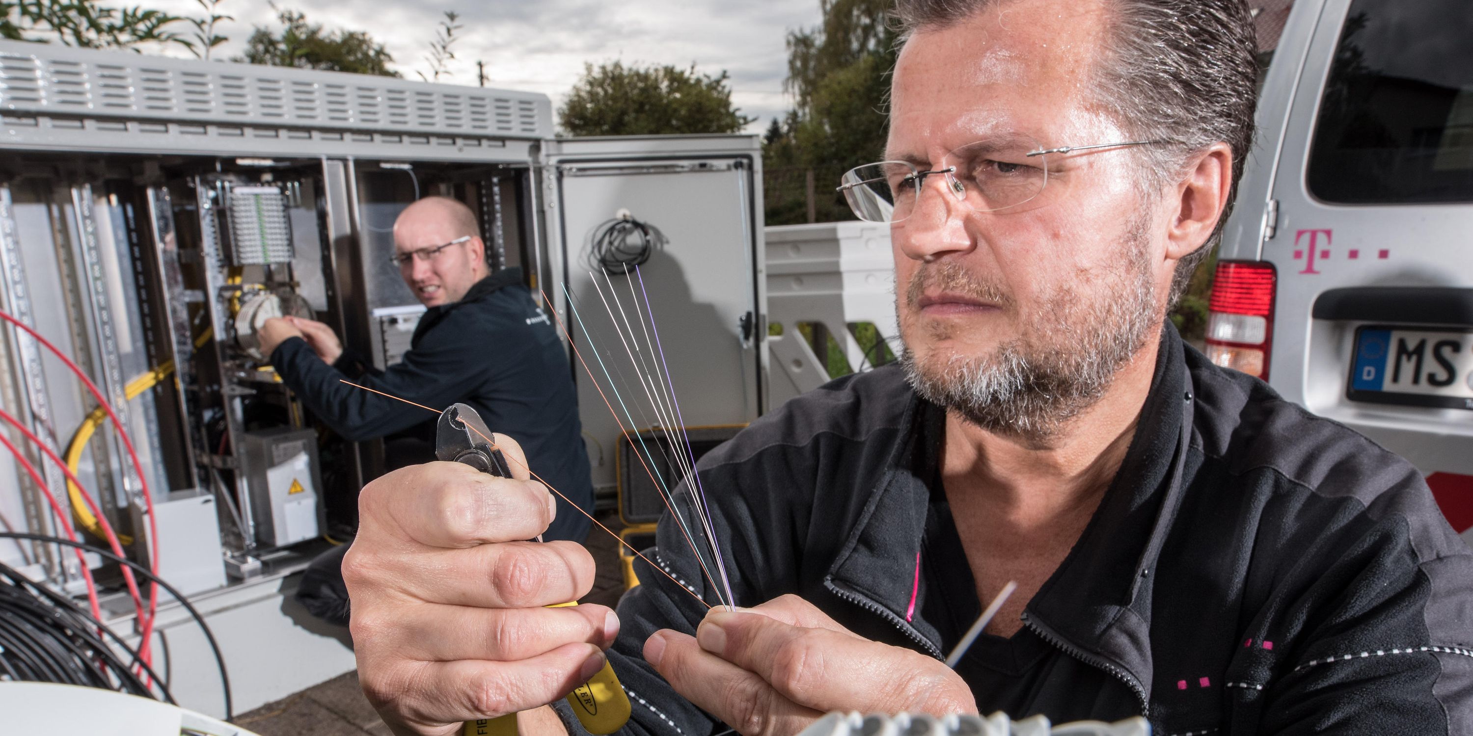 Glasfaserkabel: Aufbau und Funktion | Deutsche Telekom