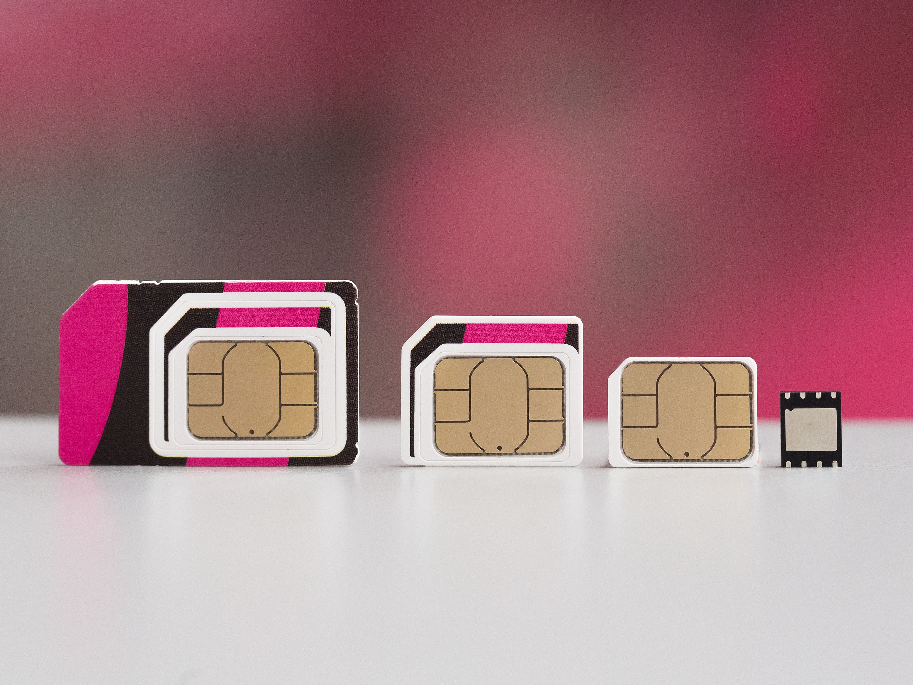 Easy and simple: eSIM | Deutsche Telekom