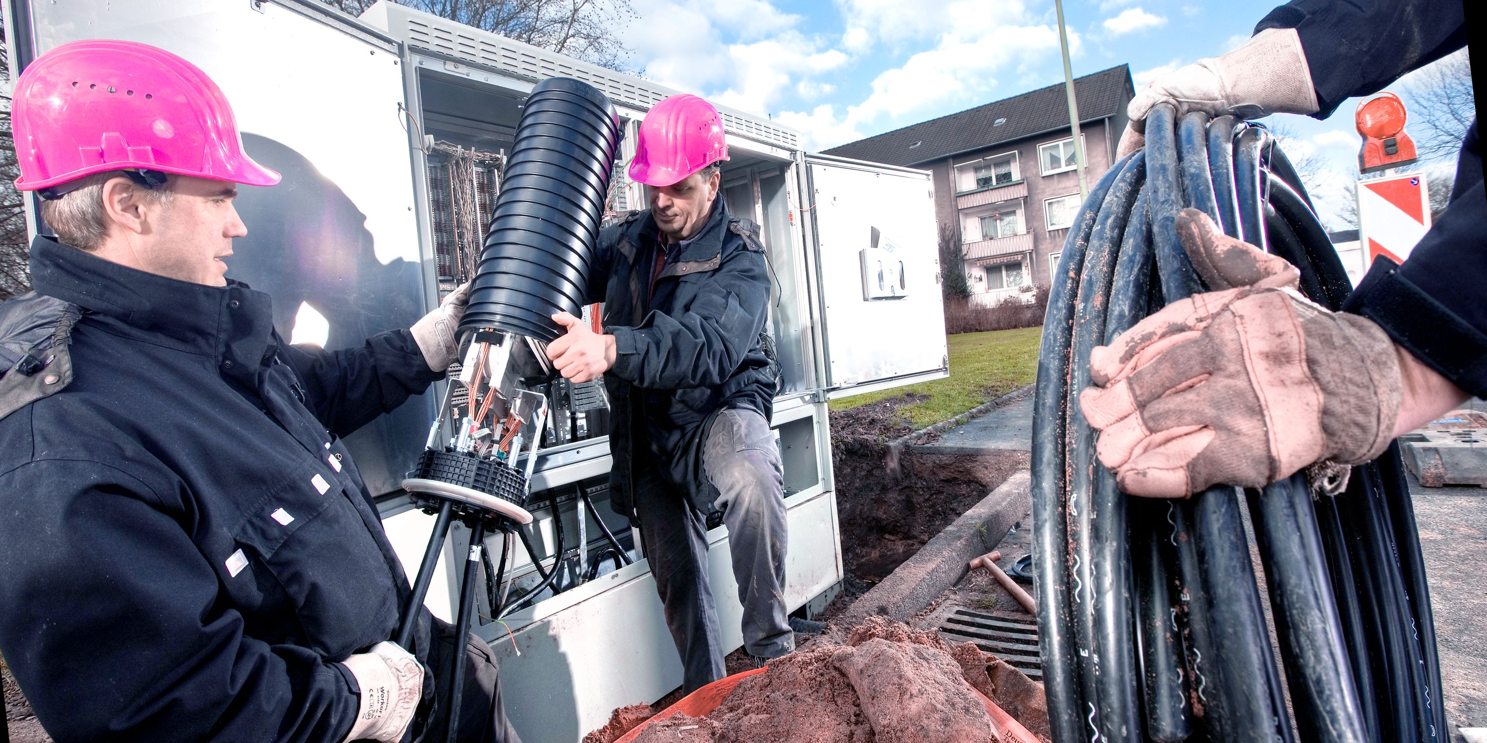 Spannende Anschluss Telekom Neubau Bilder