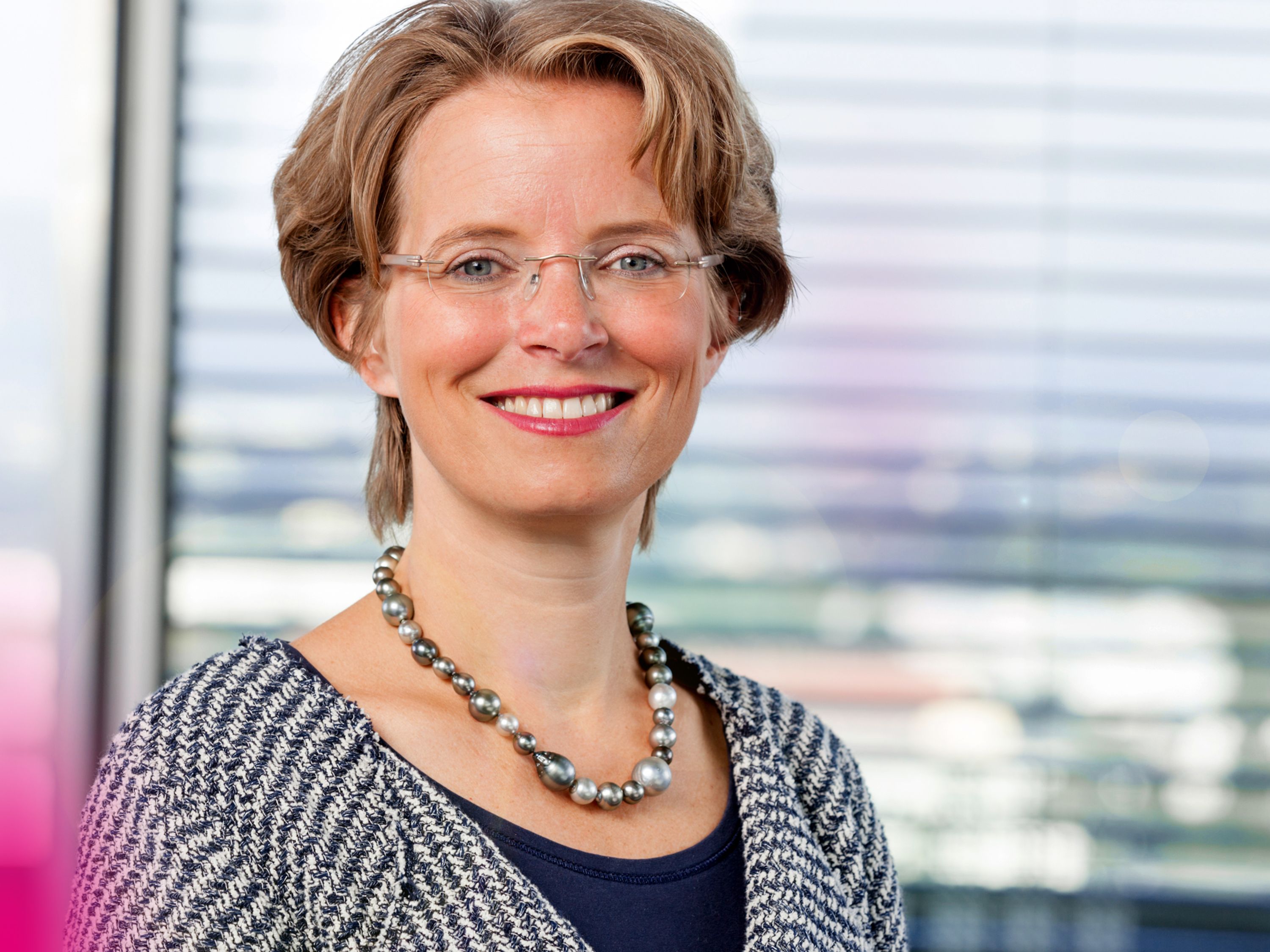 Birgit Bohle wird neue Personalvorständin der Deutschen Telekom ...