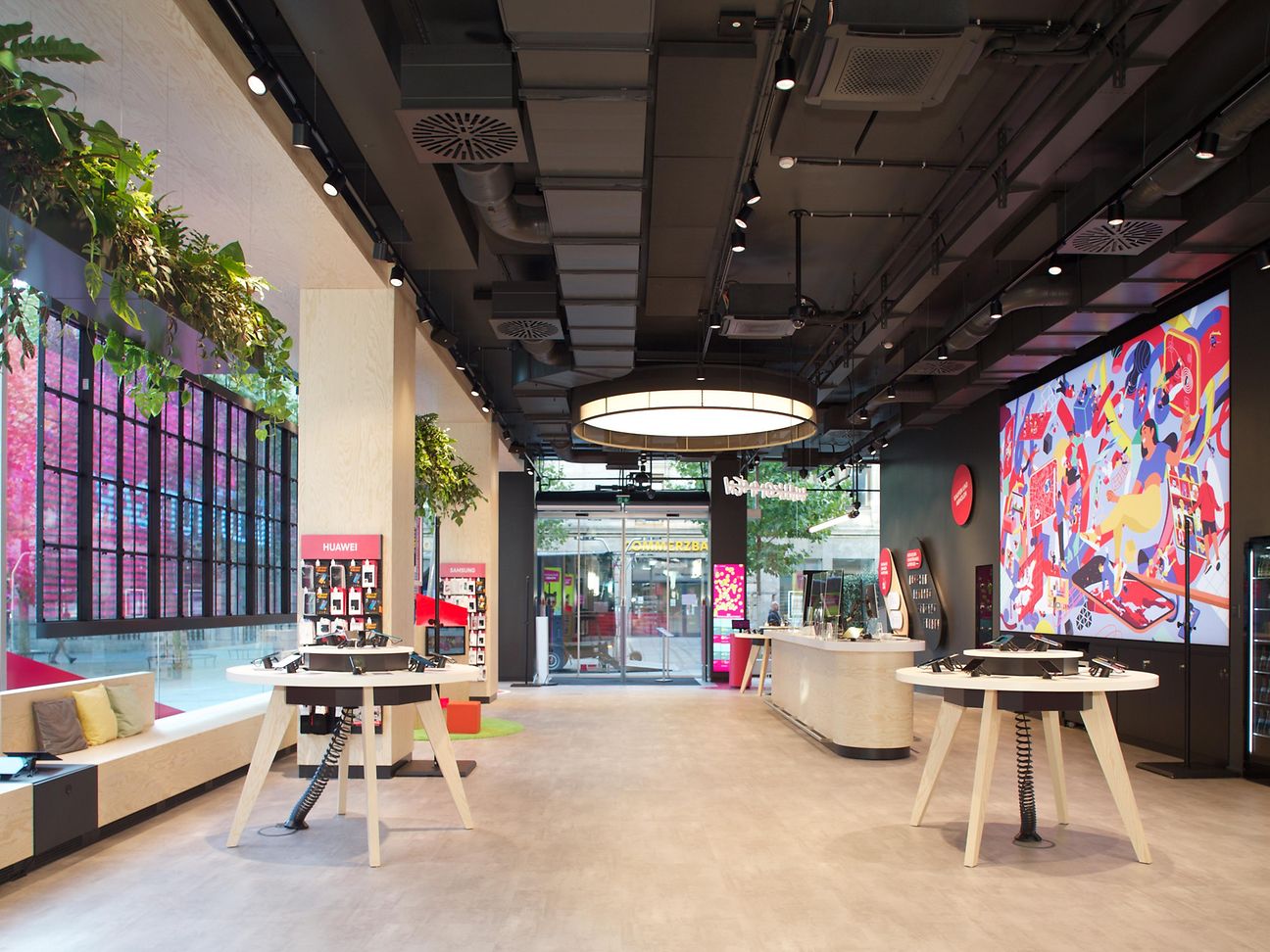 Neues Shop-Erlebnis erstmals in Stuttgart | Deutsche Telekom