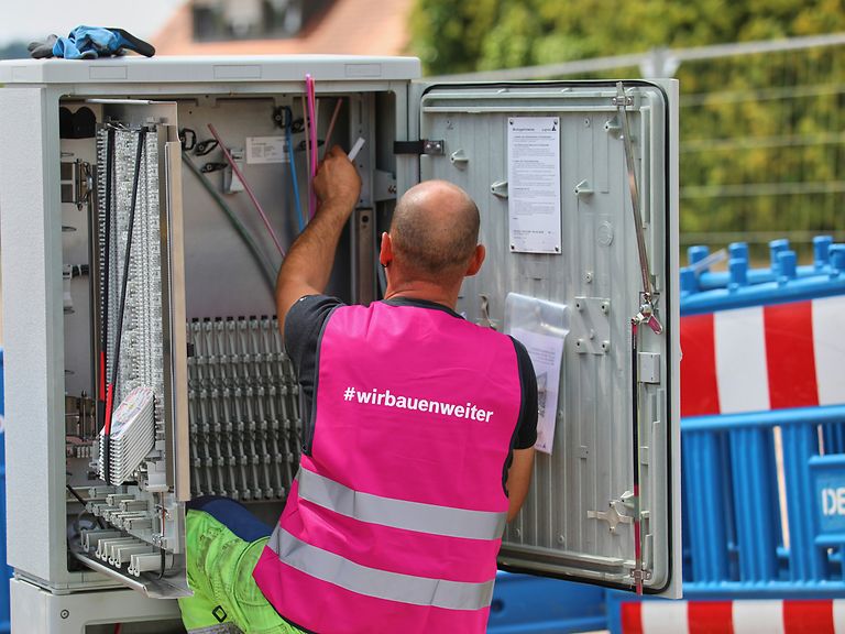 Glasfaserausbau: Fakten & Wissenswertes | Deutsche Telekom Glasfaserausbau: Fakten & Wissenswertes | Deutsche Telekom