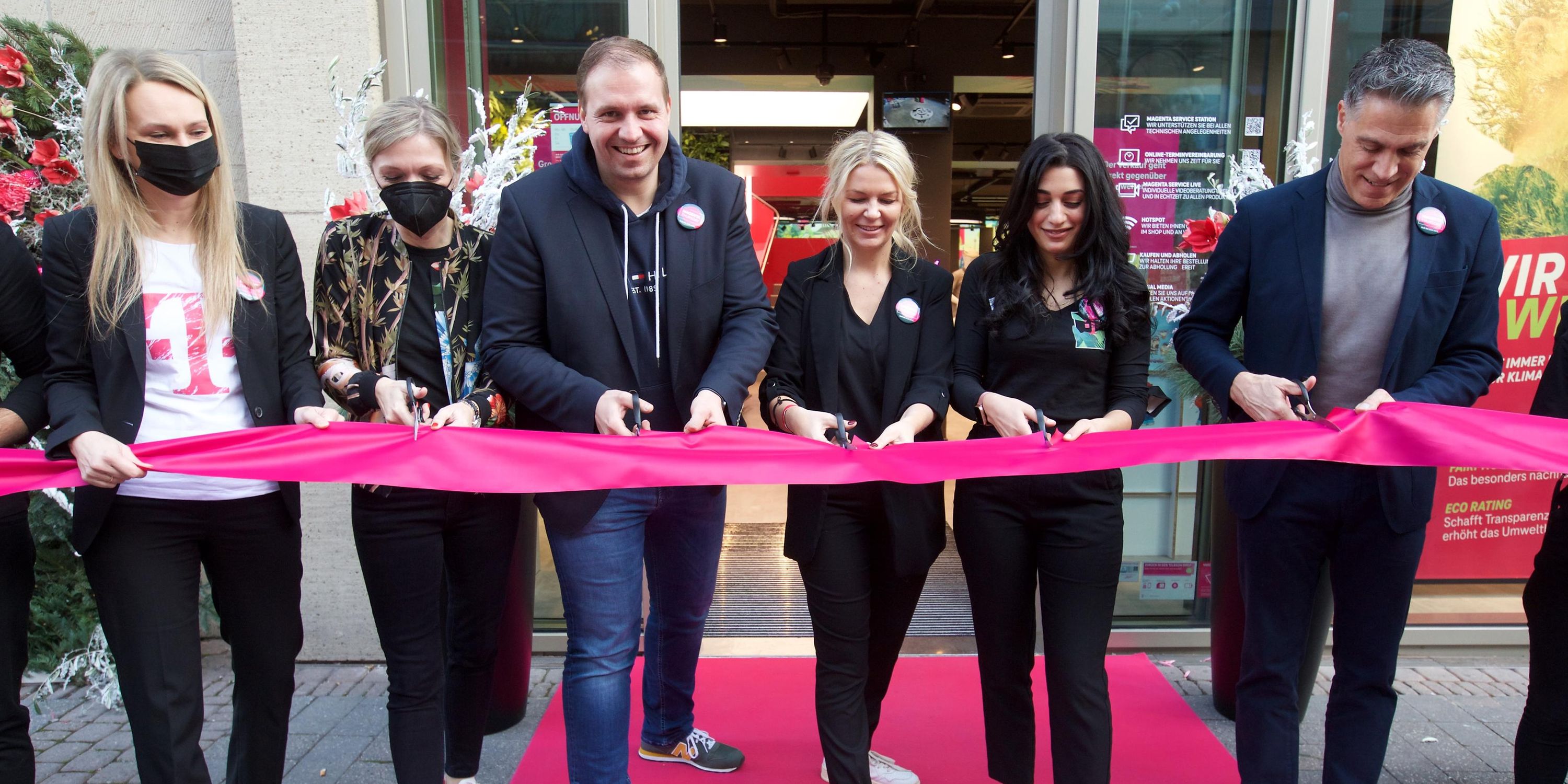 Telekom Flagship Store Cologne now a world of experience | Deutsche Telekom